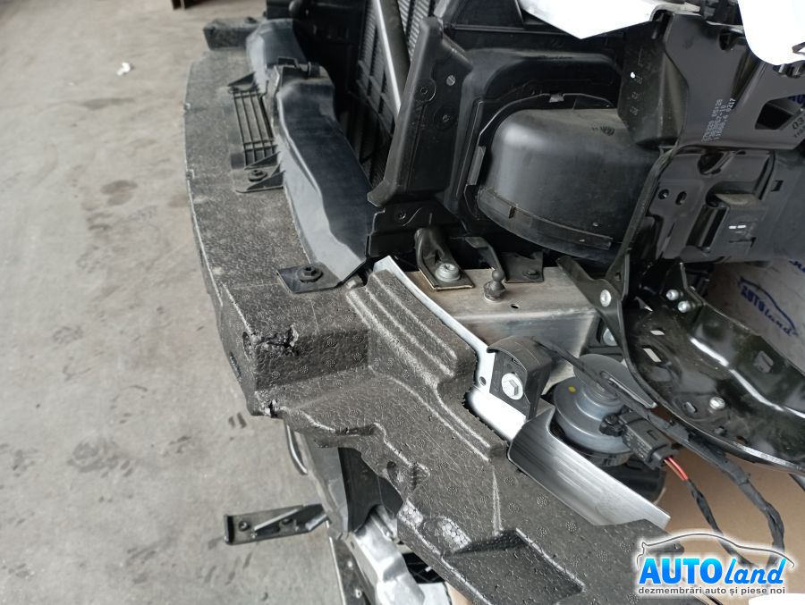 CATALOG PIESE AUTO DEZMEMBRĂRI ȘI PIESE AUTO NOI MARCA BMW